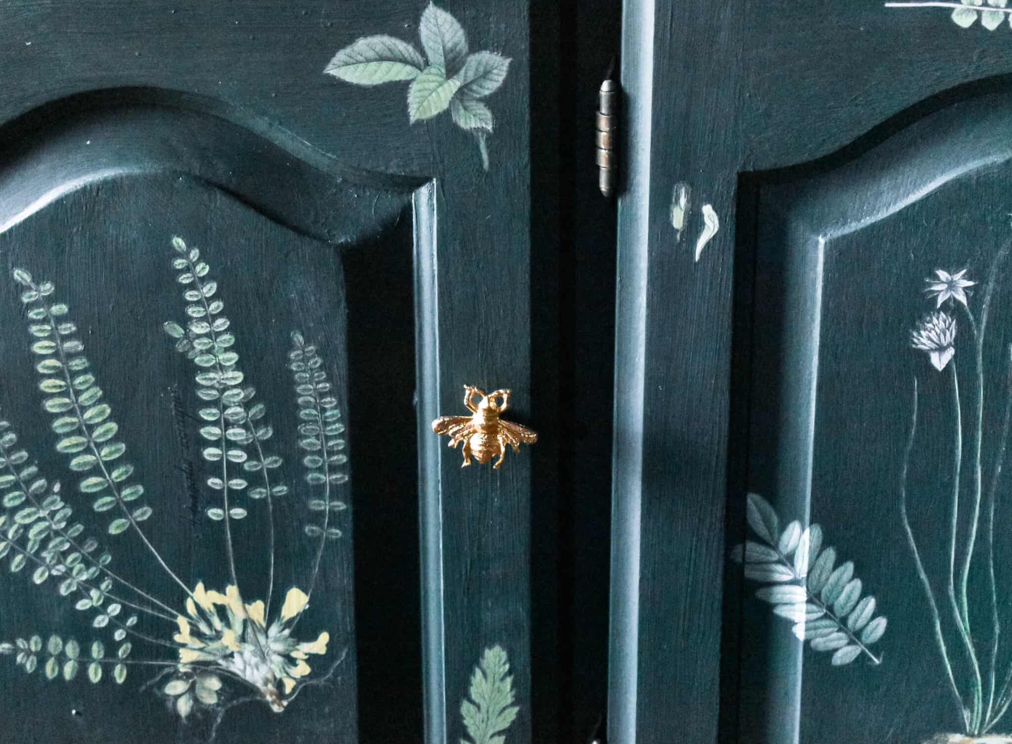 Apothecary Cabinet Makeover - The Bluegrass Blacksheep